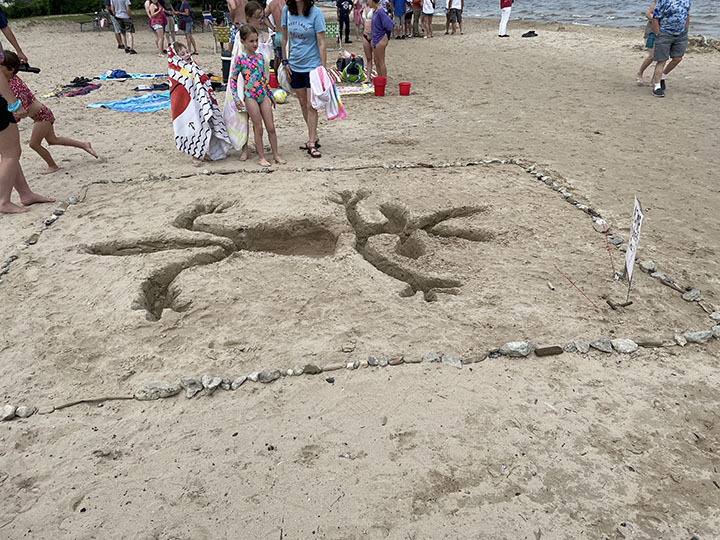 Celebrating independence: Parades, fireworks, sandcastles honor holiday ...